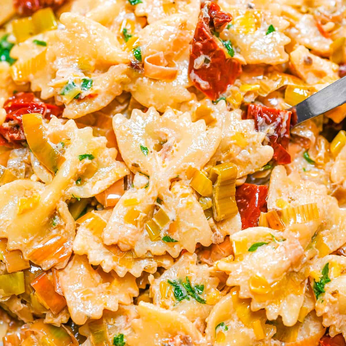 One Pan Roasted Leek Pasta